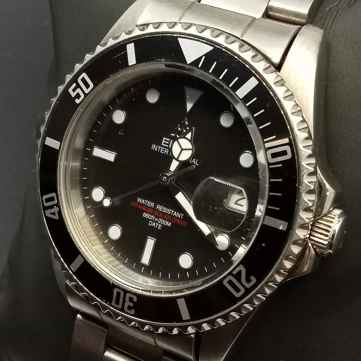 Elgin International FK-1165-C Solar Powered Quartz Titanium Diver's Wa ...